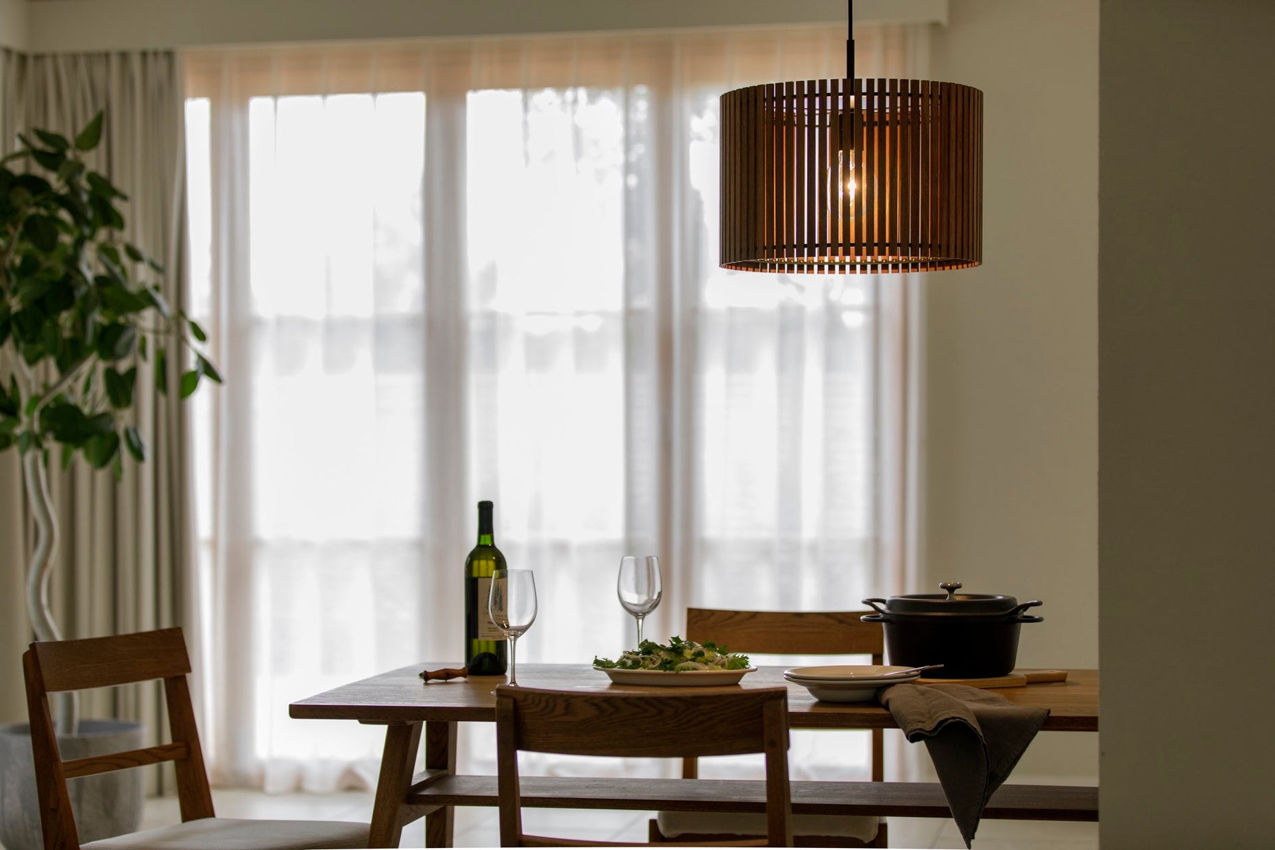 SUMICA | 1931年創業の国産照明メーカーが創る「あかり」 – SUMICA / スミカ